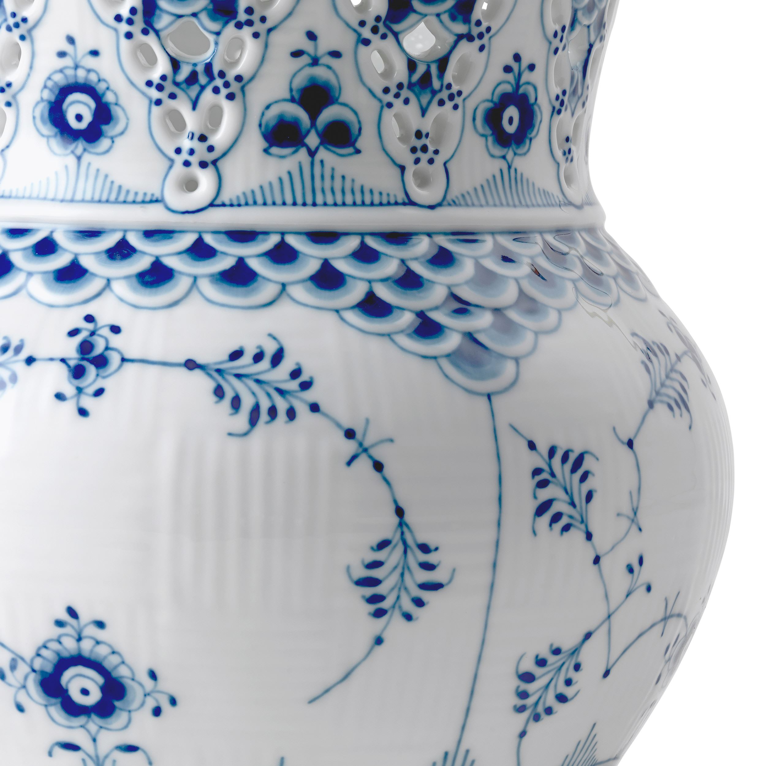 Blue Fluted Full Lace Vase, 22 cm | Royal Copenhagen