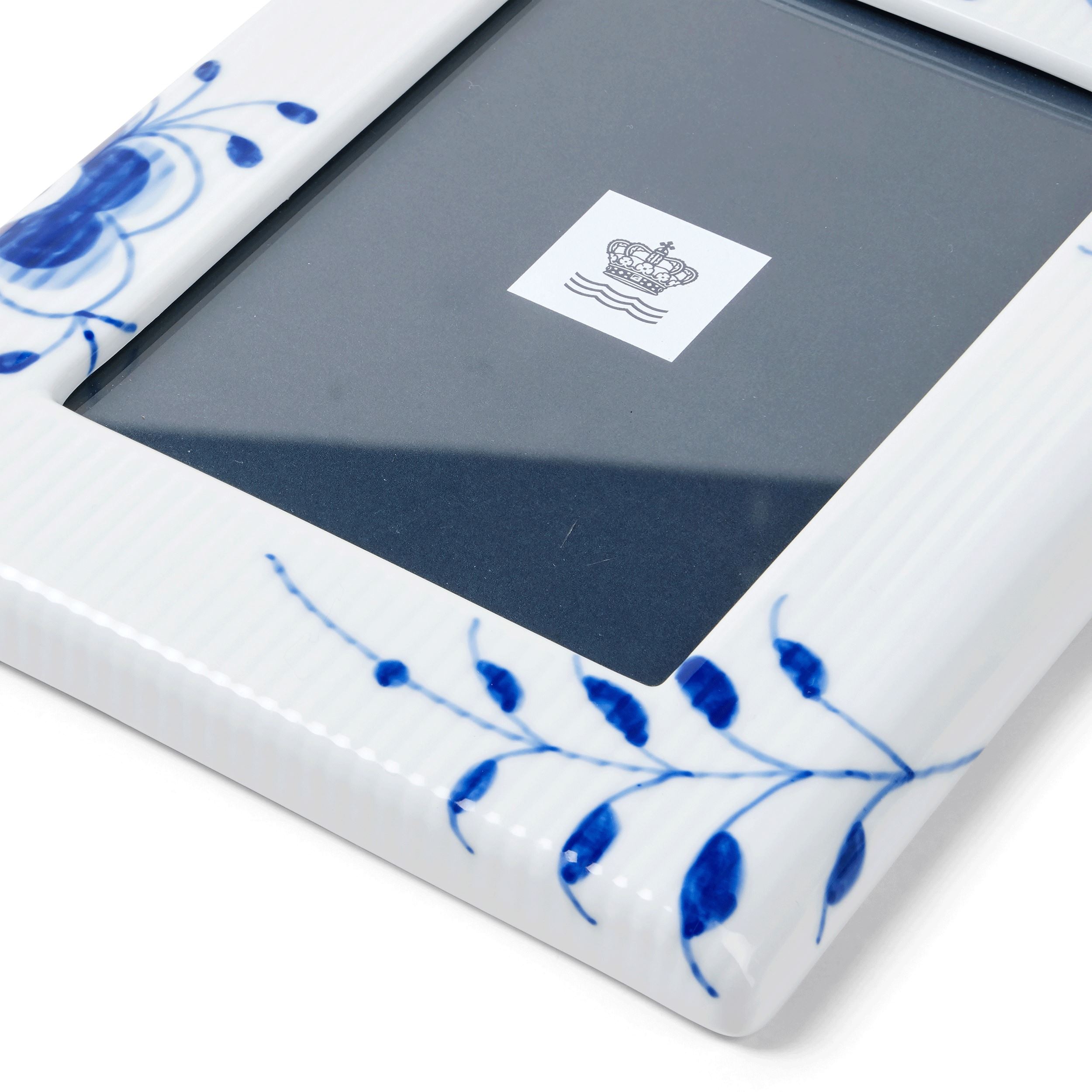 Blue Fluted Mega Picture Frame, 21 cm | Royal Copenhagen