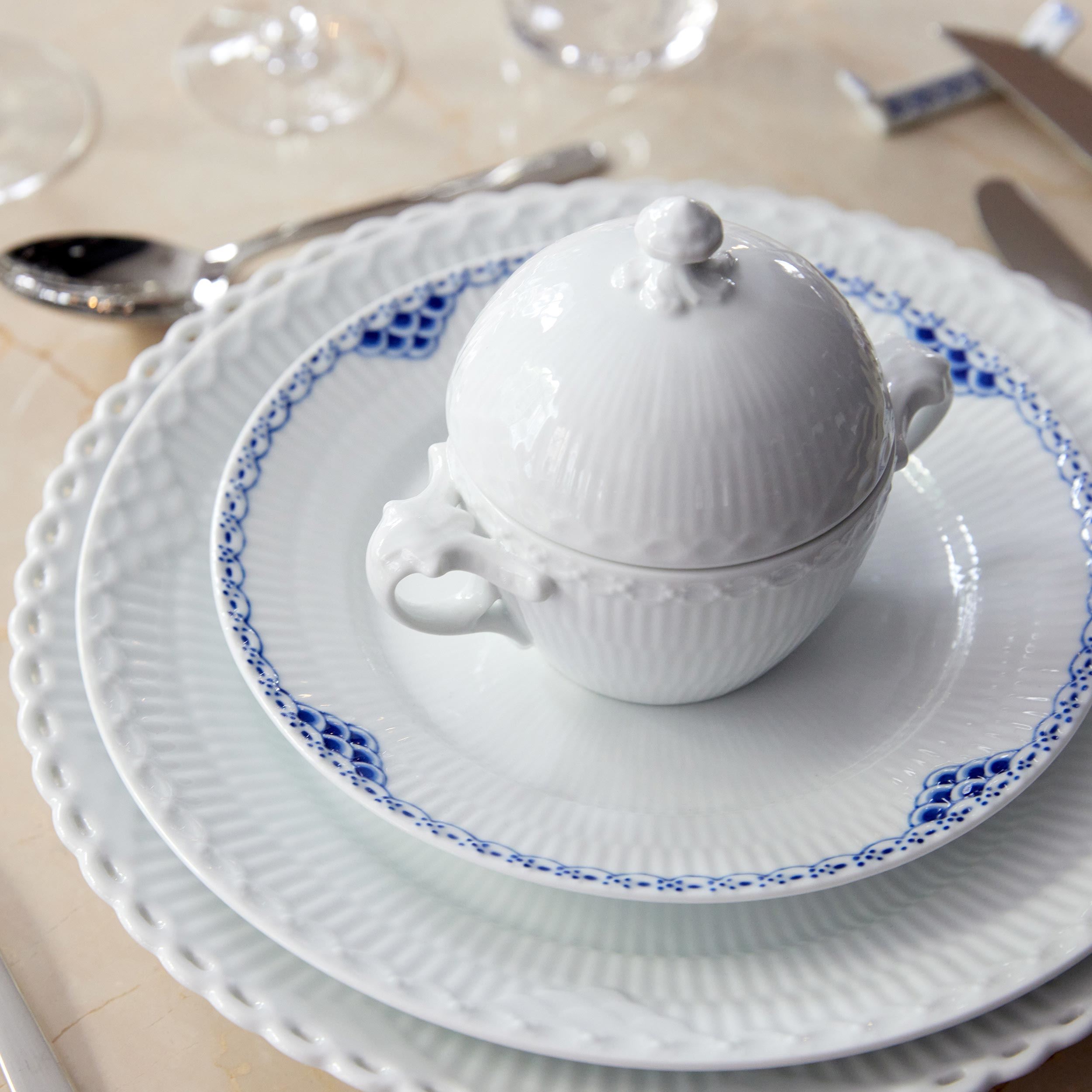 Princess Plate, 22 cm | Royal Copenhagen