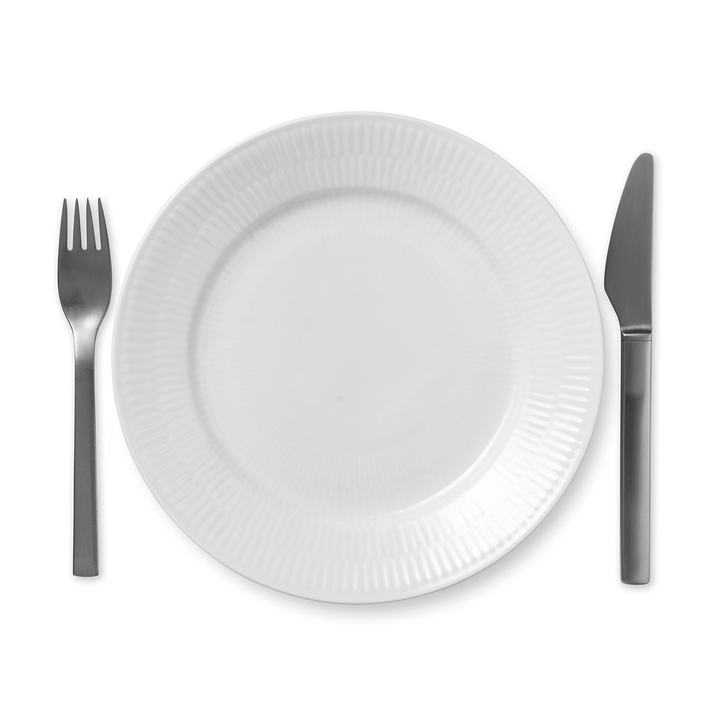 White Fluted Plate, 22 cm | Royal Copenhagen