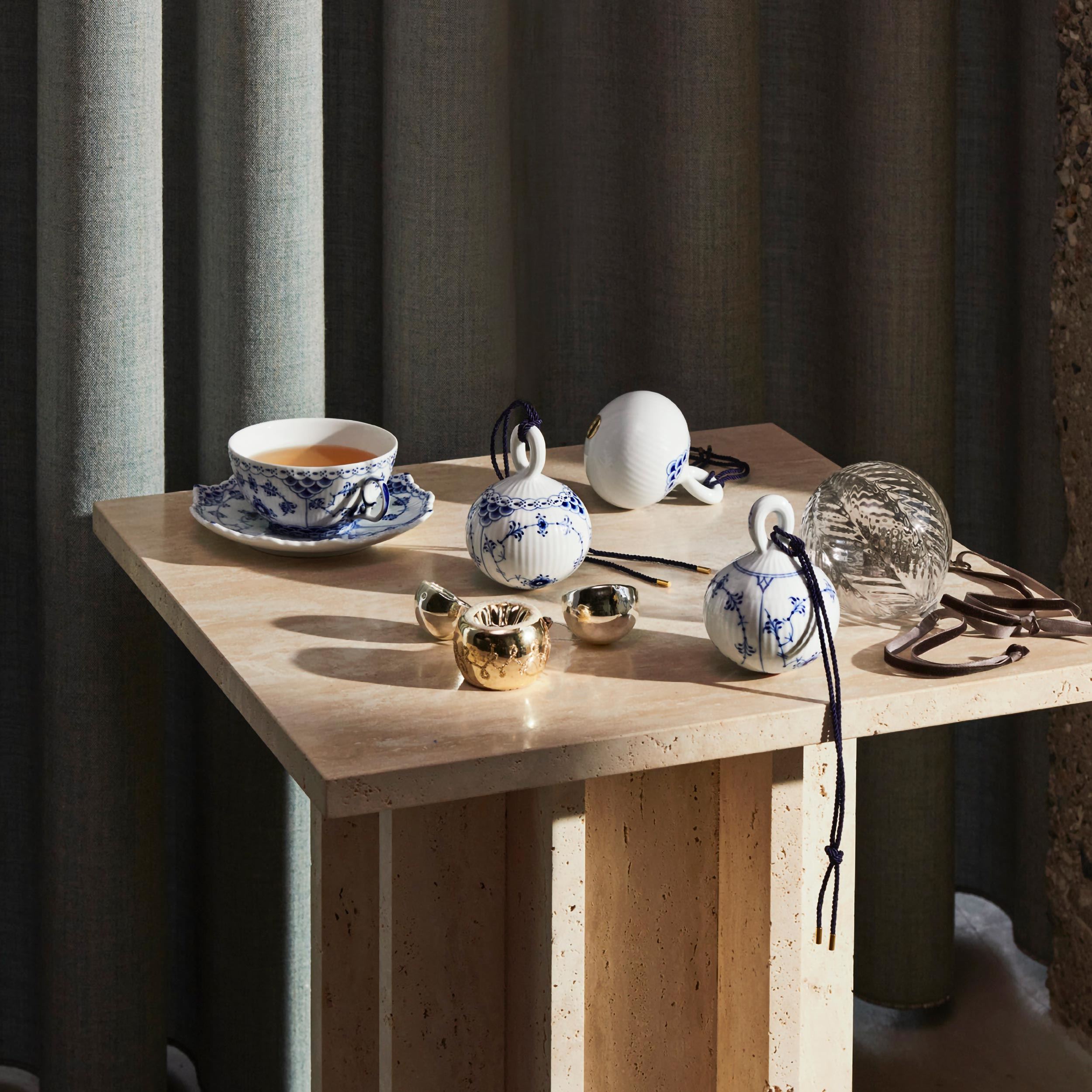 Musselmalet Vollspitze Blau Tasse und Untertasse, 20 cl | Royal Copenhagen