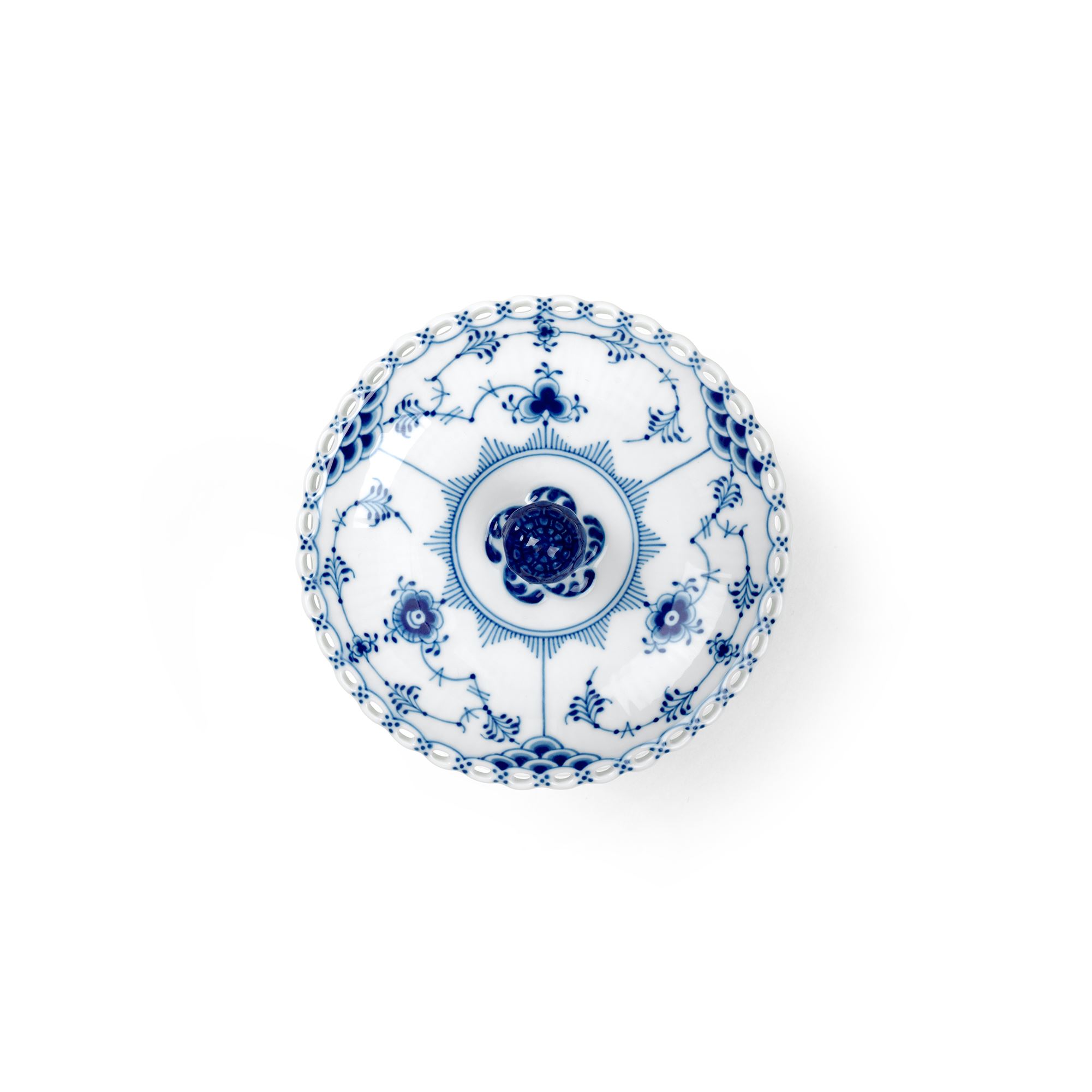 Blue Fluted Full Lace Bowl with Lid, 35 cl | Royal Copenhagen