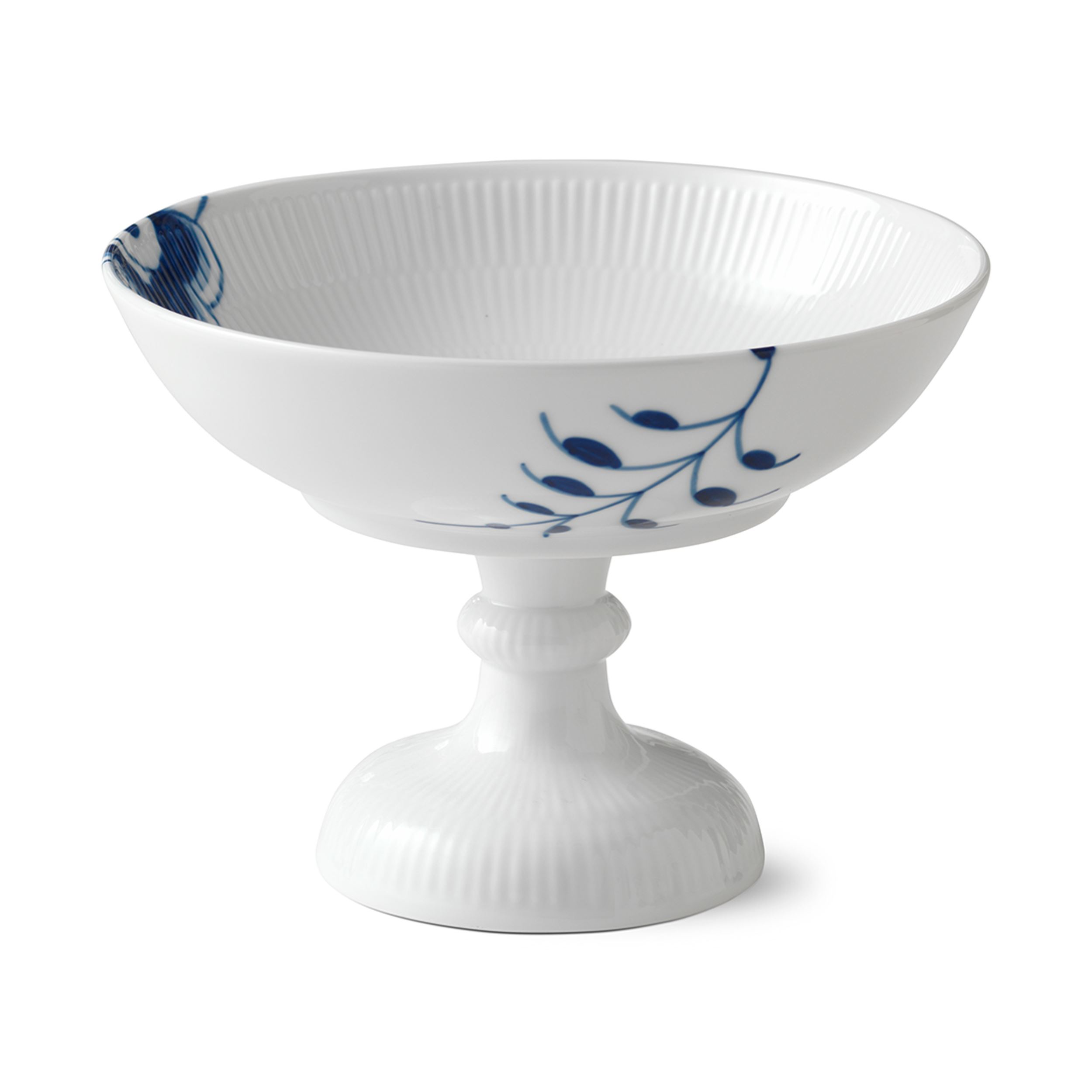 Blue Fluted Mega Bowl on High Foot, 80 cl | Royal Copenhagen