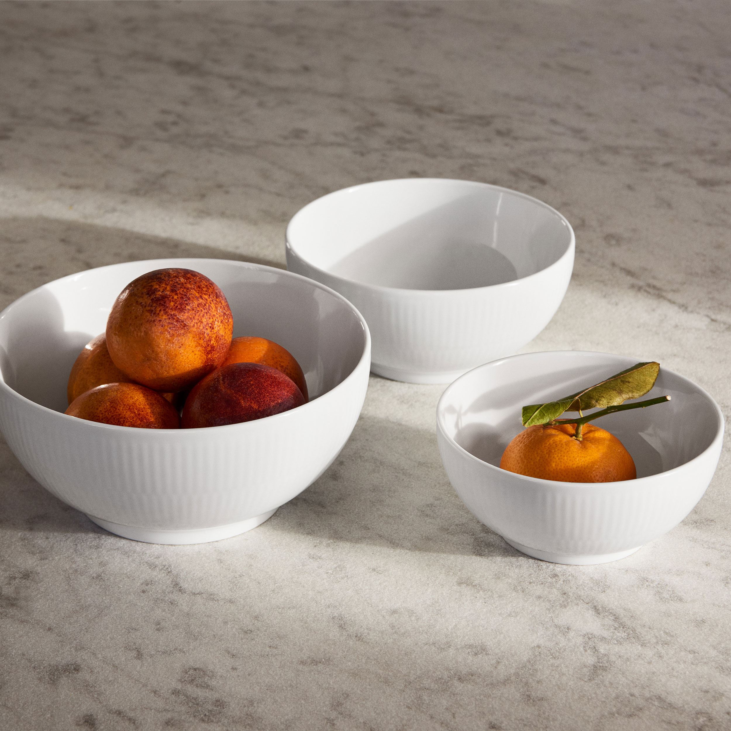 Hvid Riflet skål 47 cl, 73 cl, 110 cl, 3 stk. | Royal Copenhagen