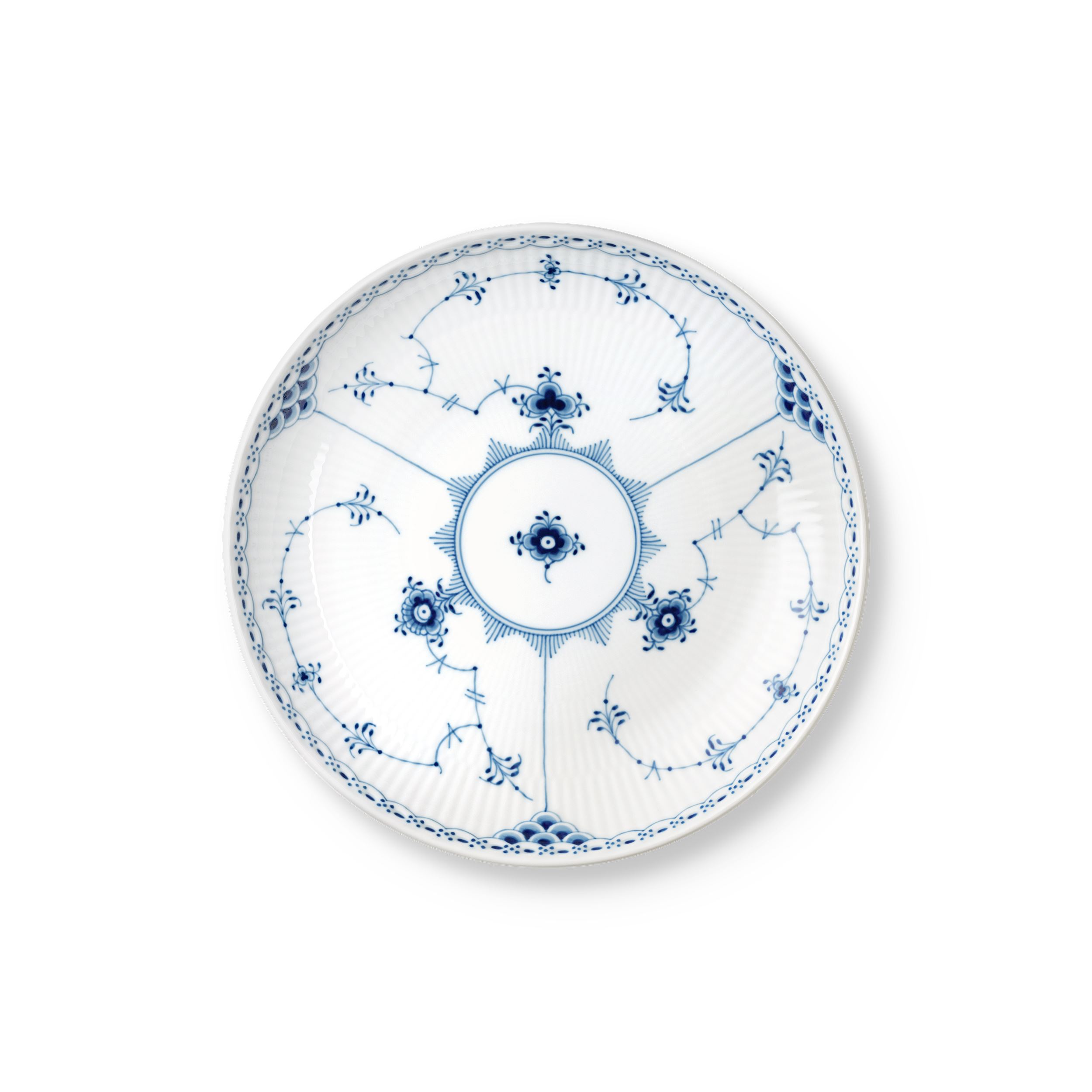Blue Fluted Half Lace Shallow Bowl, 20 cm | Royal Copenhagen