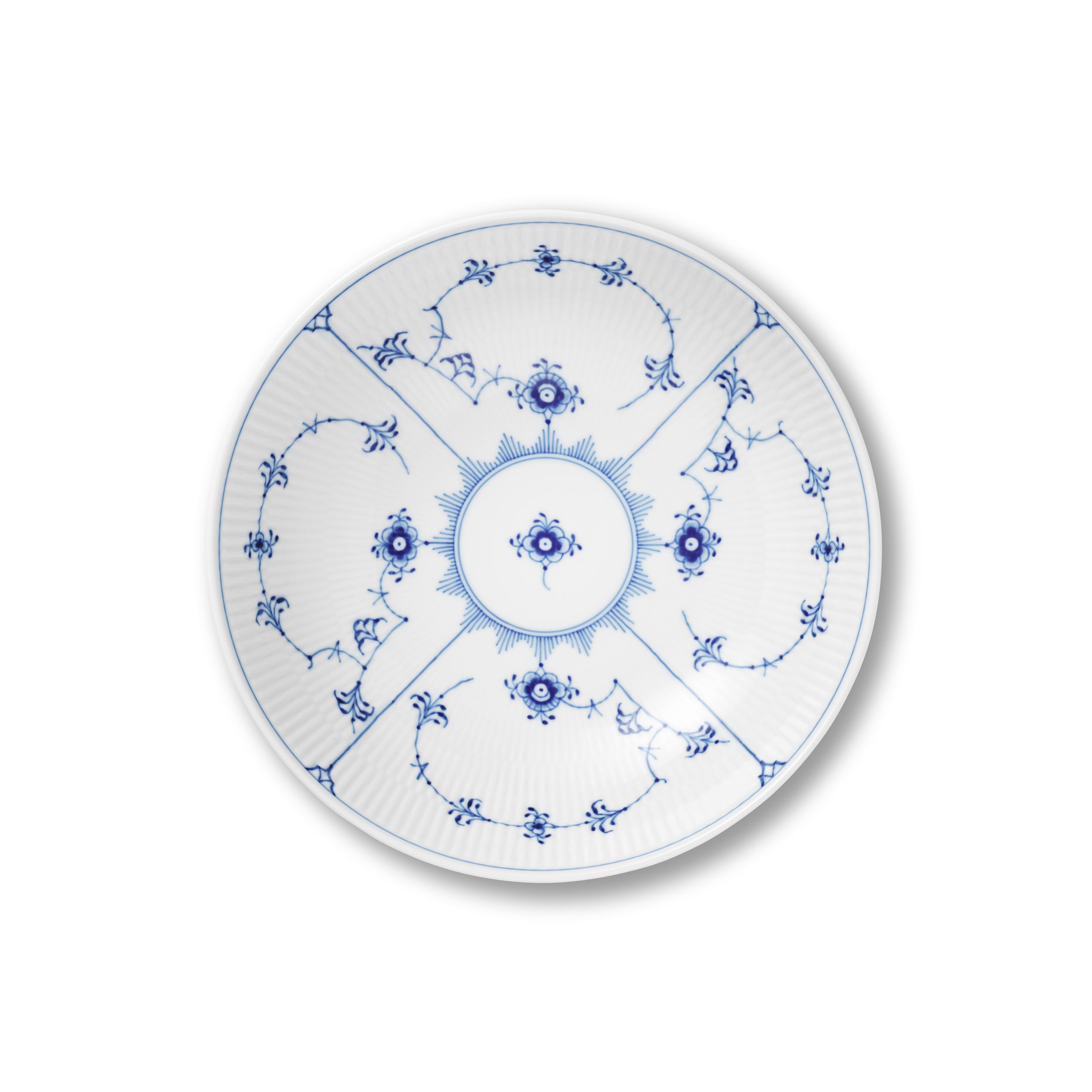 Blue Fluted Plain Bowl, 110 cl | Royal Copenhagen